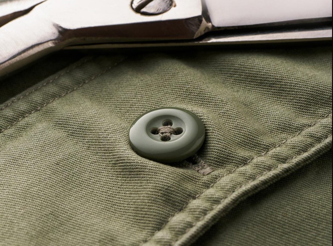 PARAMOUNT DEALERS IN THE BUTTON INDUSTRY: ESSENTIAL FACTORS FOR ...